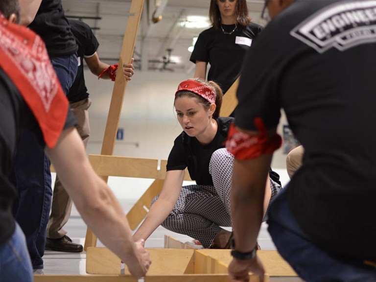 4th Quarter Team Building: How to Finish the Year Strong | WCF